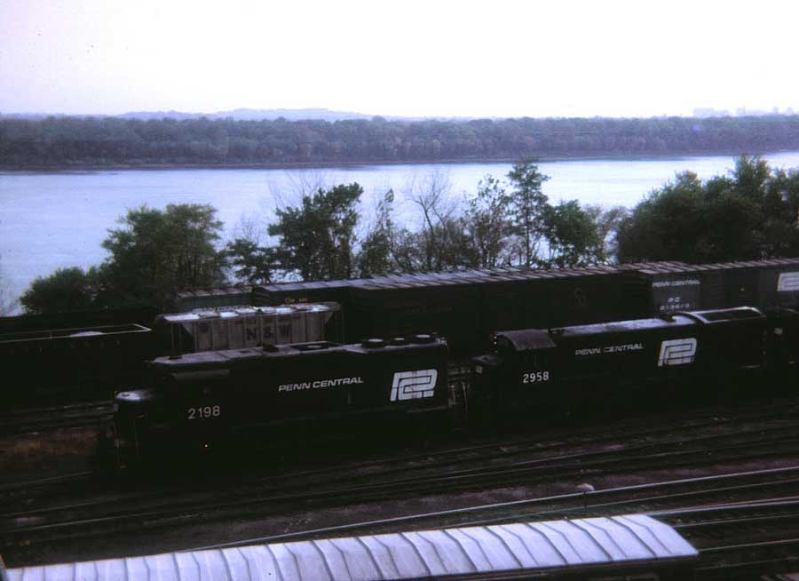 PENN CENTRAL ENOLA YARD